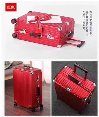 Cina Guangzhou Supplier'S Unisex Aluminum Magnesium Alloy Suitcase Big Luggage Case With Metal Handle And Delivery Container in vendita