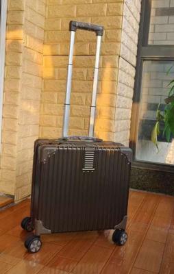 Cina New Designer Luggage Good Quality Scratch Proof Trolley Suitcase Business Computer Luggage Aluminum Frame Suitcase in vendita