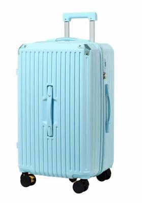 Cina Large Capacity Hard Shell Luggage With Cup Holder USB ChargingFive Wheels Suitcase New Fashion Trolley Bag in vendita