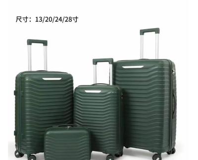 Cina Hot Selling Popular Trolley Suitcase Durable Plastic PP Luggage Sets 4pcs Set Trolley Cases With Spinner Wheels For Men in vendita