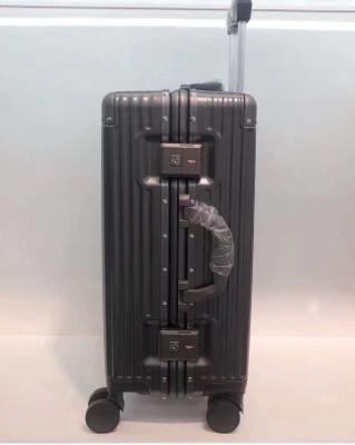 Cina Long-Distance Suitcase 20 Inch 24 Inch 26 Inch Aluminum Frame Suitcase Travel Suitcase Password Wide Handle Trolly Lugga in vendita