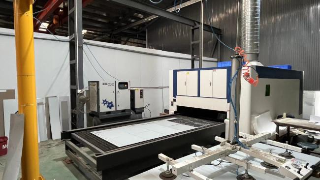 Precision stamping equipment