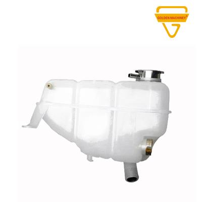 Cina 1245001349 Ben Truck Auto Parts Coolant Tank Water Tank Radiactors in vendita