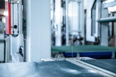 Китай Лезвие автомата для резки пены Pu CNC 2.0mm горизонтальное и вертикальное продается