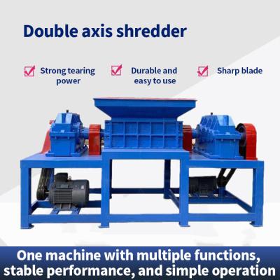 Chine Machine de concassage de métaux industriels à double arbre de type plastique en PP pour le déchiquetage des déchets automobiles à vendre