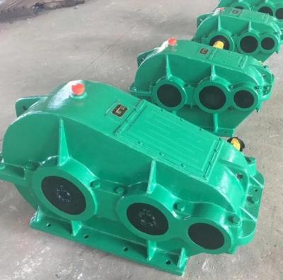 Chine Machine à déchiqueter des matières plastiques pour une faible consommation d'énergie de déchets de PVC HDPE PP PET en fusion rapide à vendre
