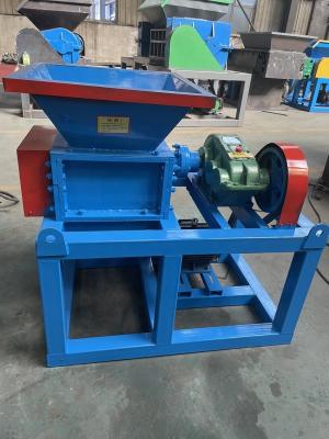 Chine 7.5kW épaississie plaque de carrosserie double arbre déchiqueteuse à moteur unique pour la ferraille PVC HDPE PP PET à vendre