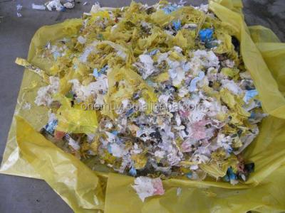 Chine 7.5kW Puissance à basse vitesse déchiqueteur de ferraille de couteau rotatif pour la fusion lourde PVC HDPE PP PET à vendre