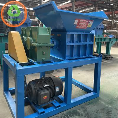 Chine Puissante déchiqueteuse à moteur simple à double arbre de 7,5 kW pour déchiqueter automatiquement les plaques de carrosserie épaissie à vendre