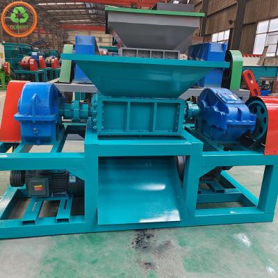 Chine Max.Capacité de production kg/h 4000 Déchets plastiques recyclage double arbre double déchiqueteuse à moteur à vendre