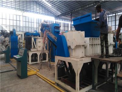 Chine Usine de fabrication 55 kW déchets de cuivre et d'aluminium Radiateur recyclage machine de concassage à vendre