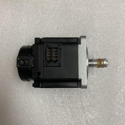 Chine Moteur servo 1.5A 200V 250HZ 200W d'OMRON R88M-1M20030T-S2 sans joint à vendre