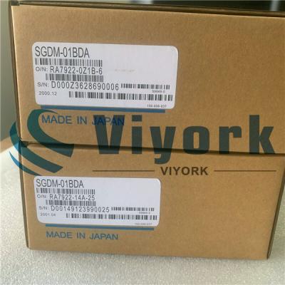 Cina 50 / La servo fase 100-115VAC dell'azionamento 3 di 60HZ Yaskawa SGDM-01BDA ha introdotto 3AMP in vendita