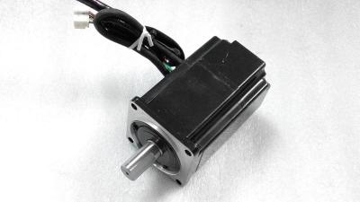 中国 新しいYaskawa SGM-02A316 ACサーボ モーター200W 200V 2A 3000RPM 販売のため