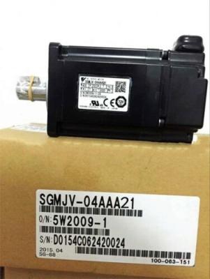 중국 새로운 야스카와 SGMJV-04AAA21 AC 서보 모터 400W 200V 2.2A 3000RPM 판매용