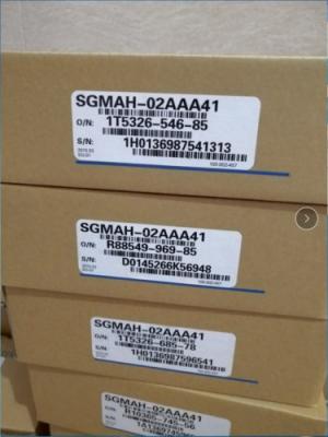 Cina SERVOMOTORE 200V 2A 200W 3000RPM di CA di Yaskawa SGMPH-02AAA41 NUOVO in vendita