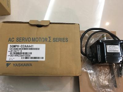 Cina SERVOMOTORE 200V 2A 200W 3000RPM di CA di Yaskawa SGMPH-02AAA41 NUOVO in vendita