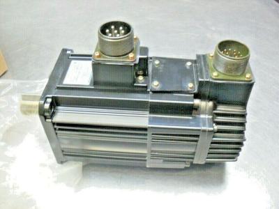 Cina Yaskawa SGMS-10A6A SERVO MOTORE AC 1KW 3000RPM 200V 5.7A NUOVO in vendita