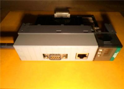 China ALLEN BRADLEY 1747-KFC15 SERIE um módulo de entrada/saída de Digitas da RELAÇÃO da REDE do CONTROLE de RS 232C SLC500 ControlNet à venda