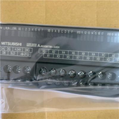 中国 AJ65SBTB1-32D1 5MA 24VDC 0.2MS 30K PLCの入力モジュール 販売のため
