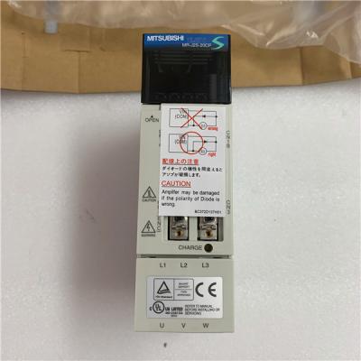 Cina Il servo industriale di MR-J2S-20CP 200W 200V determina una posizione di 4 scanalature in vendita