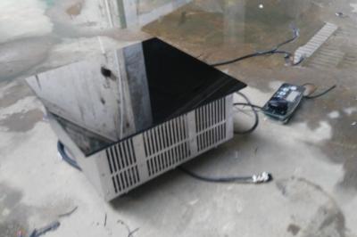 Cina induzione di potere basso 1KW sviluppata in Cooktop, doppio portatile della fresa di induzione in vendita