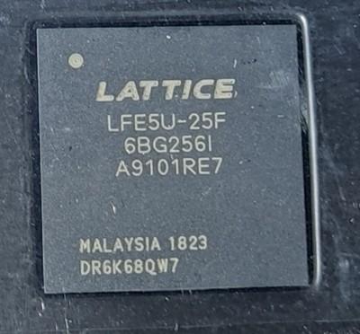 Cina Il segnale di LFE5U 25F 6BG256ISmall trasmette 312MHz la logica programmabile CI in vendita