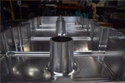 China Block CNC bearbeitete Rotationsgestaltungswerkzeuge für Haushaltsgerät maschinell zu verkaufen