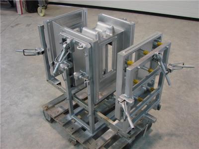 China Kundenspezifischer Schieber errichtete Rotationsgestaltungswerkzeuge für Fall des Speicher25l zu verkaufen