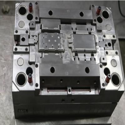 China Muitos base feita sob encomenda da modelagem por injeção LKM das cavidades para as peças do silicone à venda