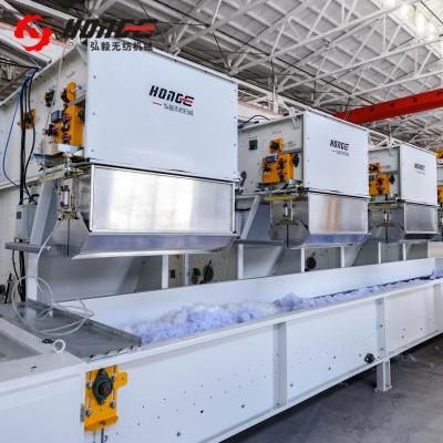 China Pp Spunbond Nonwoven Fiber Opening Machine , Fabric Making Machine With Weighing Device for sale