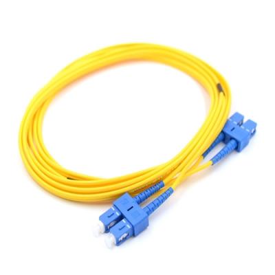 Cina Cavo a fibra ottica del duplex 3.0mm G657A Lszh di singolo modo del cavo di toppa dello Sc UPC-SC UPC in vendita