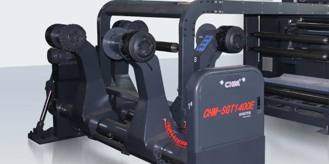 Hydraulic shaft-less unwind station