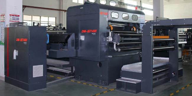 Auto counting and label inserting device