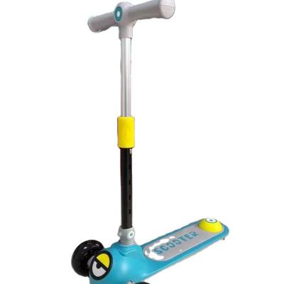 Cina Sedile in pelle morbida 3 ruote guida su scooter auto per bambini Un pulsante pieghevole Neutrale per genere in vendita