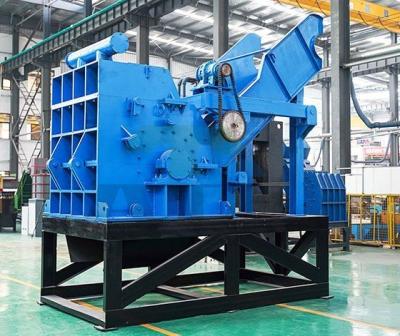 Chine Déchets de fer d'acier d'aluminium broyeur à marteaux pour déchiqueter les déchets métalliques moteur de voiture d'occasion à vendre