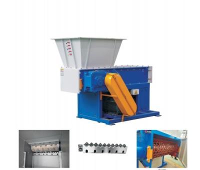 Chine Machine de concassage de plastique Déchiqueteur de bouteilles en PET pour le recyclage Poids T 2.5 à vendre