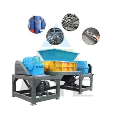 Chine Déchets en caoutchouc, morceaux en plastique, pneus en bois, tubes à palettes, déchiqueteuse à 200-2200 mm de largeur d'entrée à vendre