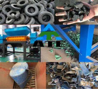 Chine Déchets en caoutchouc, morceaux en plastique, pneus en bois, tubes à palettes, déchiqueteuse à 200-2200 mm de largeur d'entrée à vendre