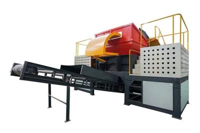 Chine Matériau d'alliage Déchiqueteur à double arbre pour les canettes de pneus entièrement automatiques et le recyclage des métaux à vendre