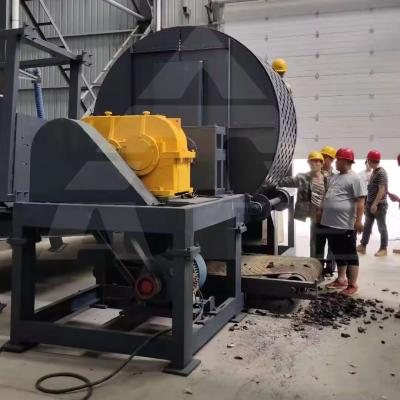Chine Grande déchiqueteuse à double arbre pour pneus usagés à vendre