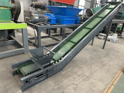 Chine Mini machine à déchiqueter des déchets métalliques multifonctionnels pour les magasins alimentaires et le recyclage du plastique à vendre
