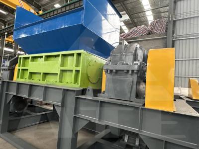 Chine Déchiqueteuse de verre en bois pour le recyclage des déchets dans diverses industries à vendre