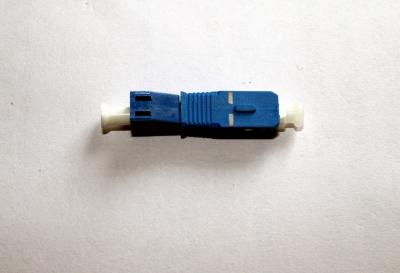 Cina Maschio dello Sc a perdita di inserzione bassa dell'adattatore a fibra ottica femminile di LC per CATV in vendita