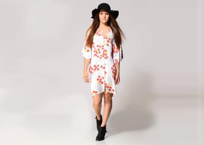 Cina Le donne casuali hanno increspato il kimono del vestito dalle maniche con la stampa floreale in vendita