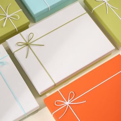 China Light Color Gift Box Simple Gift Paper Box Silk Scarf Gift Box Clothing Packaging Box for sale
