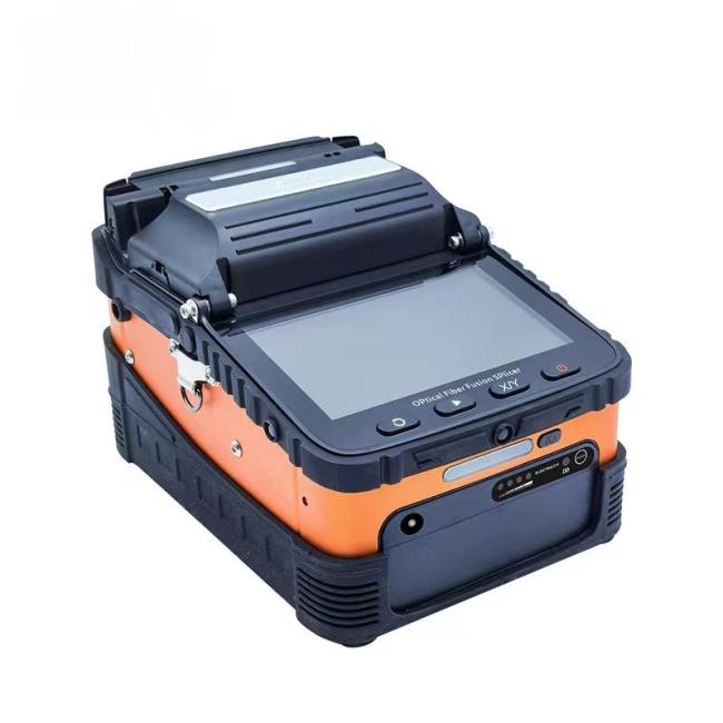 AI-5 Fiber Fusion Splicer operation view