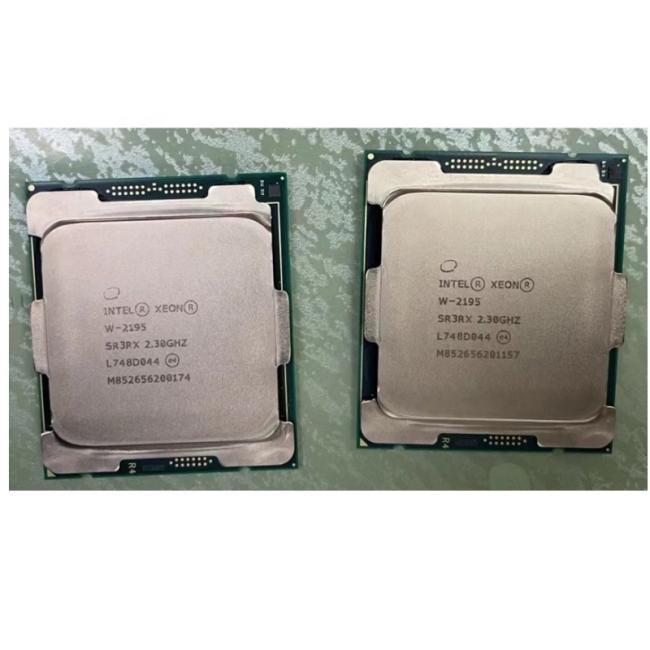 Xeon W-2195 Processor front view