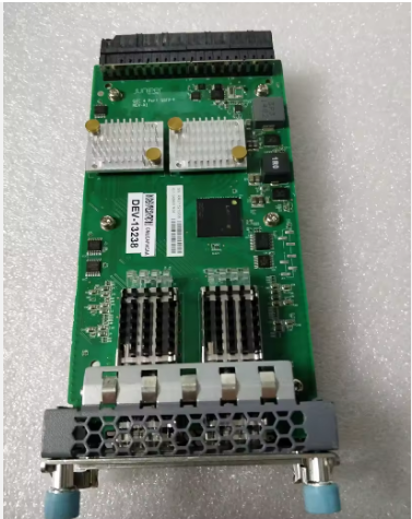 QFX-EM-4Q Network Switch ports detail