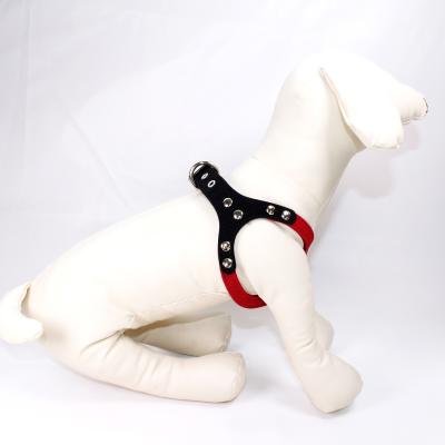 Cina Petto comodo dell'imbracatura per cani della prova del un poco-fuori di buona qualità e guinzaglio posteriore del cane di pressione di diffusione in vendita